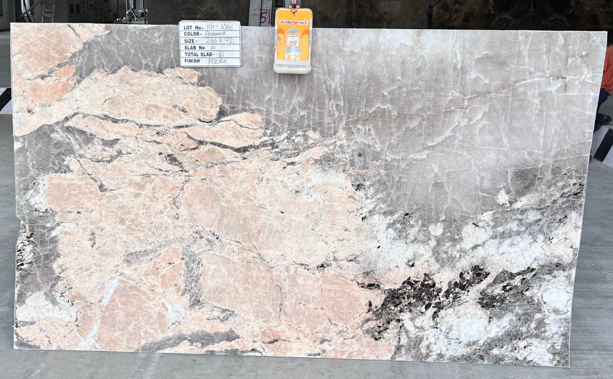 Sandstone vs Quartzite : Understanding Key Differences and Best Uses"